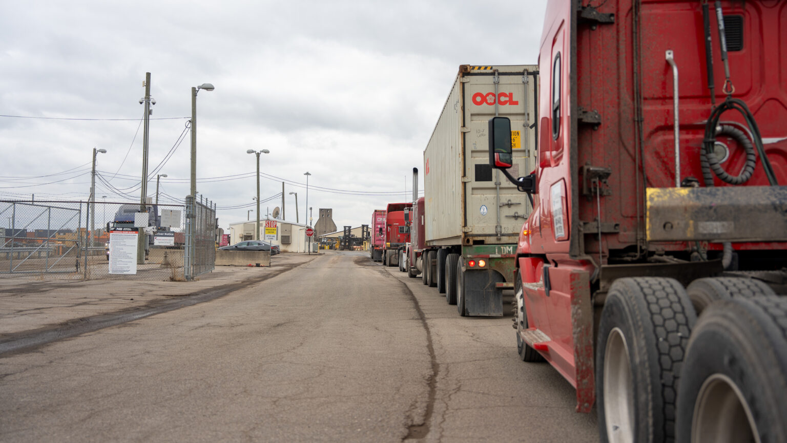 Detroit Intermodal Freight Terminal upgrades to cut pollution, noise ...