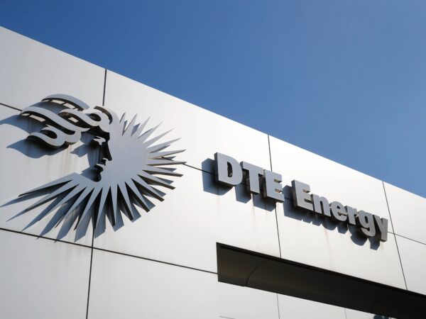 Demonstrators at DTE headquarters voice objections to 1.4 gigawatt data ...